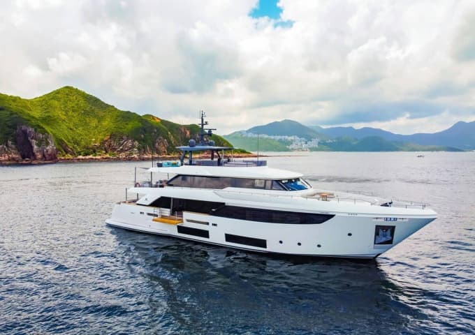108' CUSTOM LINE NAVETTA 33 For Sale | Moran Yachts